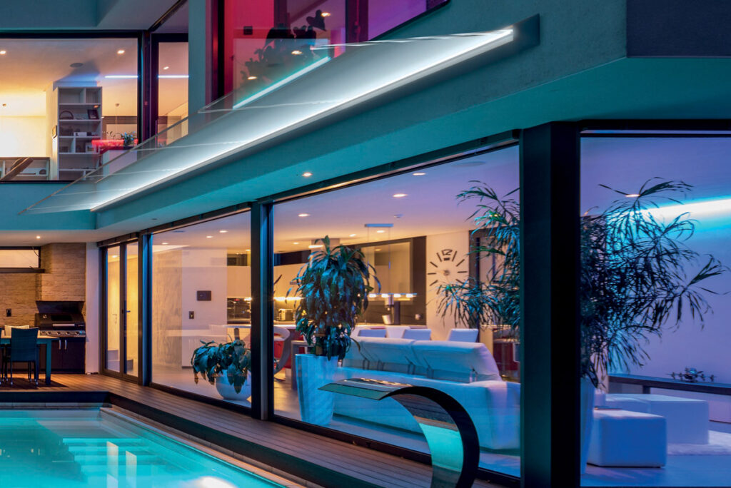 Glass canopy and balcony - SGB